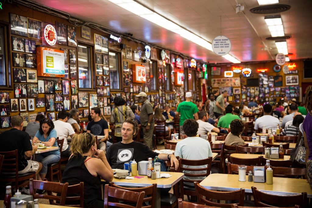 Top 5 Famous Restaurants from Classic Movies